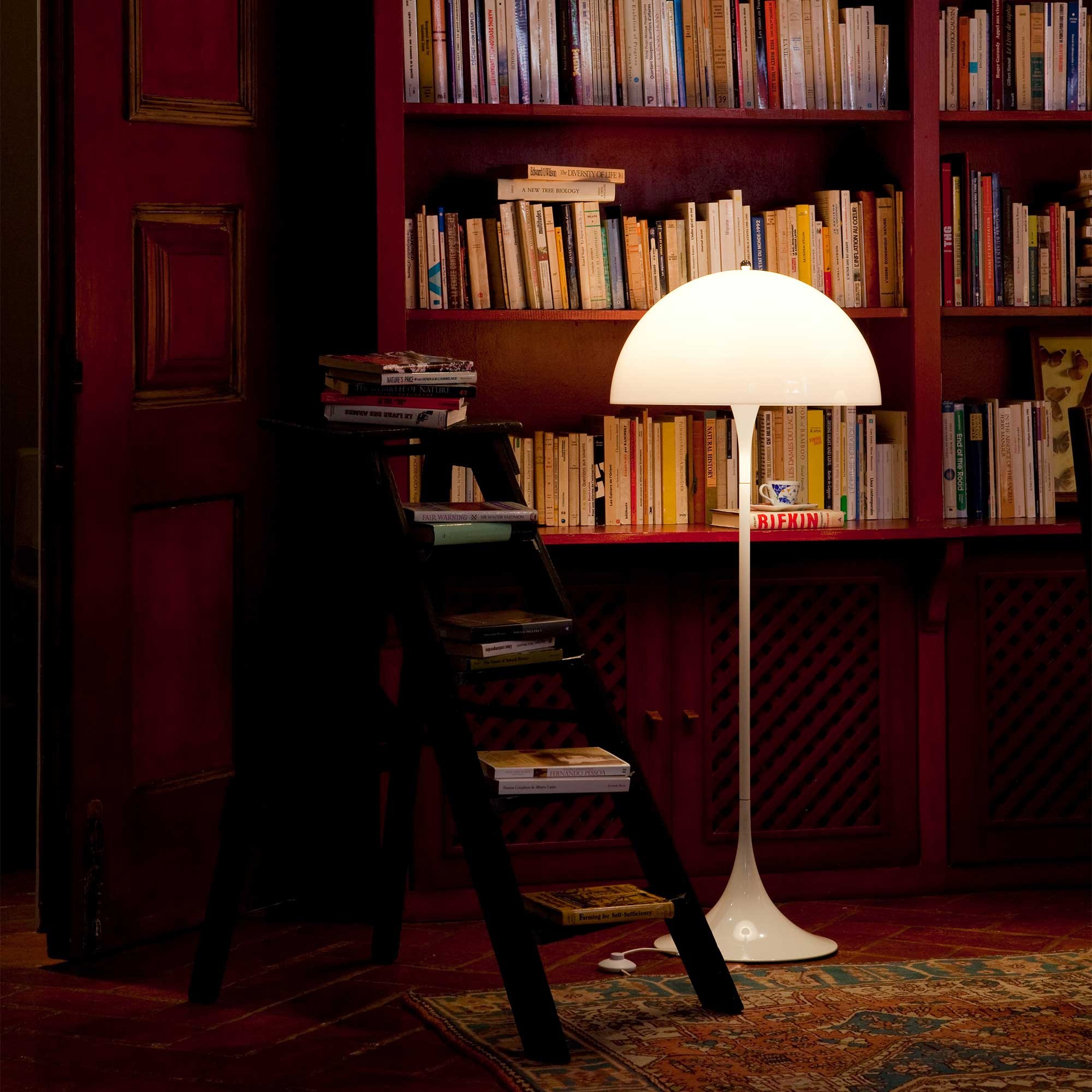 The Ultimate Snoopy Table Lamp Replica: A Perfect Blend of Nostalgia ...